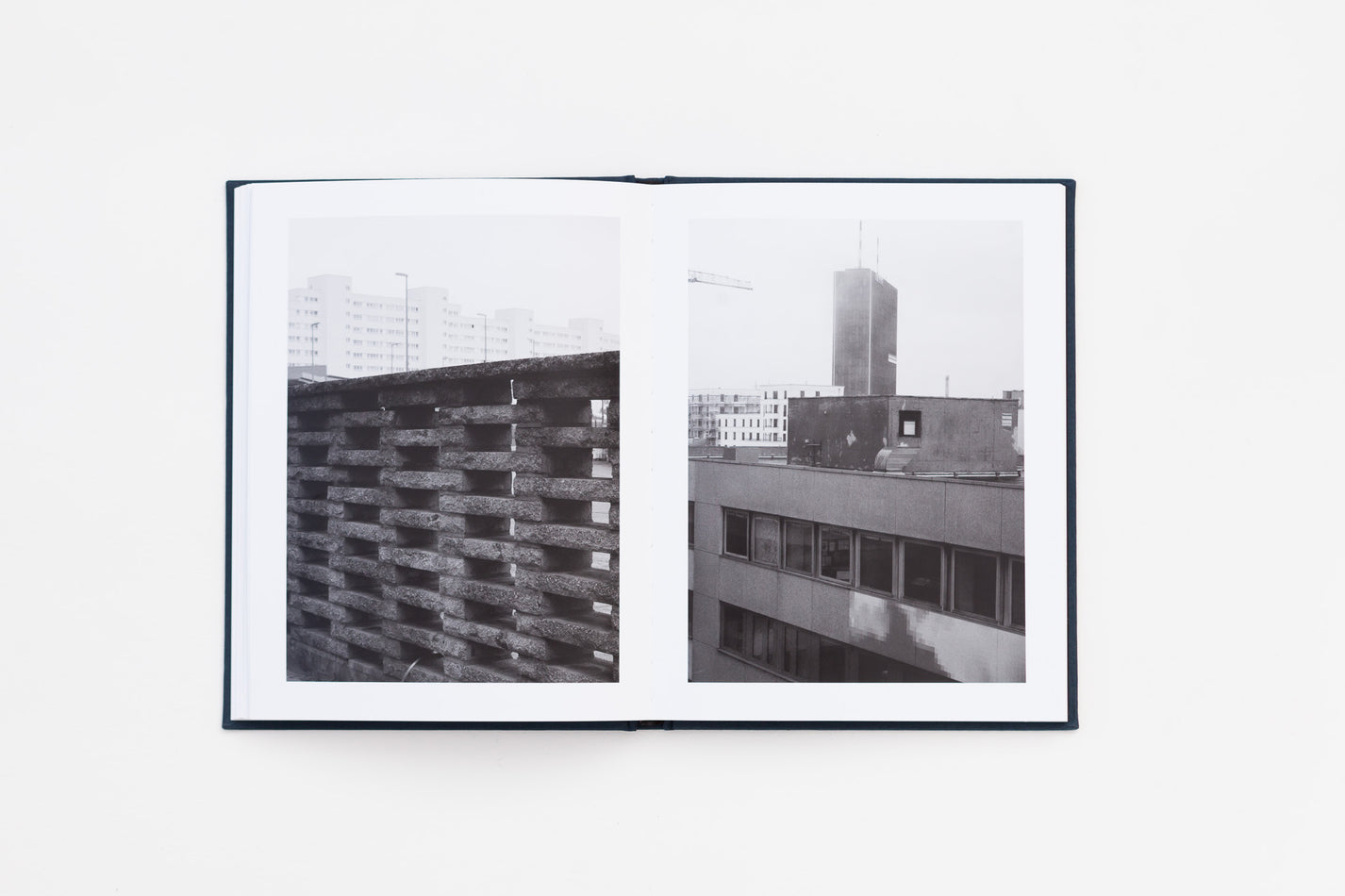 HORIZONT / Michael Ashkin – TIS books